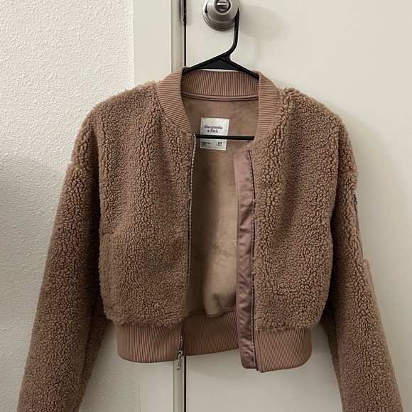 Abercrombie & Fitch | Jackets & Coats | Abercrombie Fitch Sherpa Jacket ...
